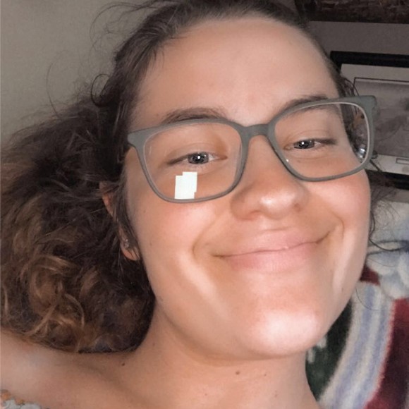 Breeanna's Closet (@breeanna_ahlers) | Poshmark